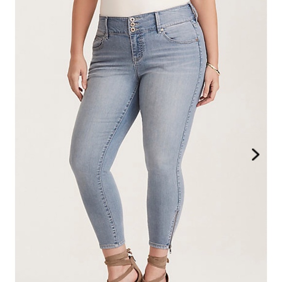 torrid | Jeans | Torrid Stiletto Zip Jeggings 24 Light Wash | Poshmark